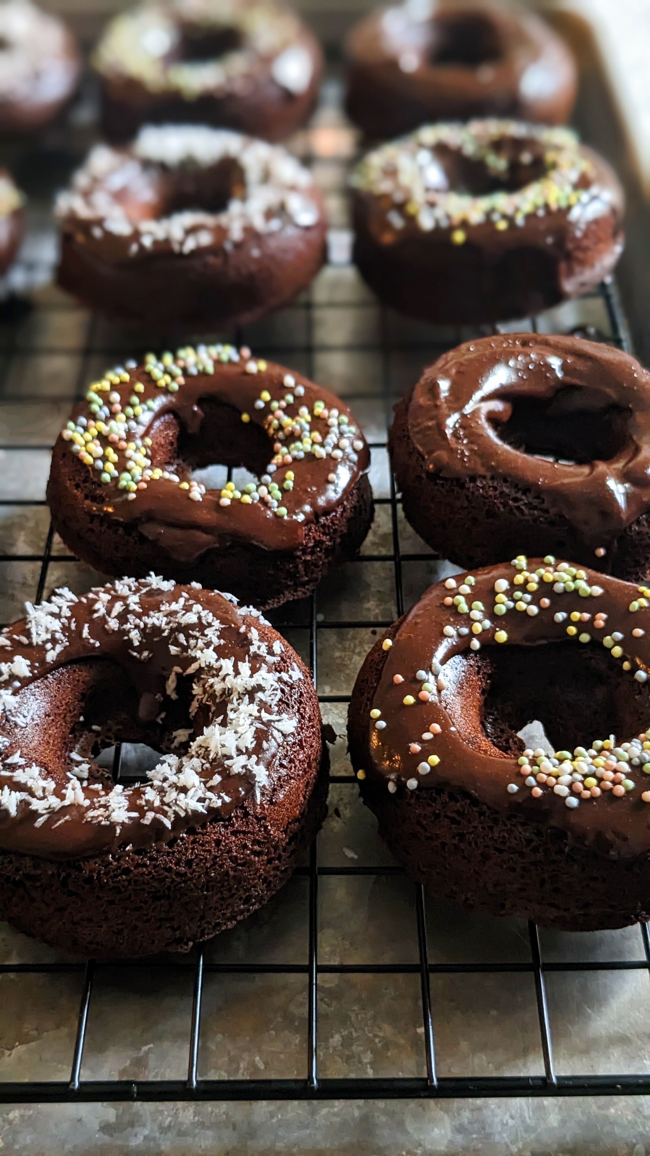 Dark Chocolate Frosted Donuts {GF, Paleo, Nut Free} – joyfullydwell